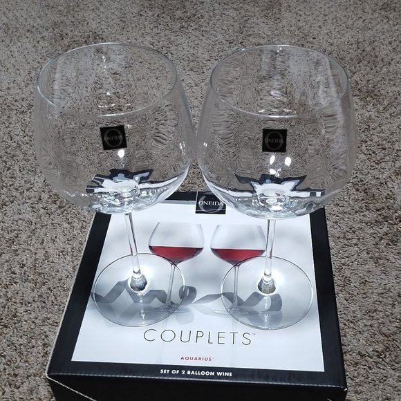 Oneida | Dining | Oneida Fine European Crystal Couplets Set Of 2 ...